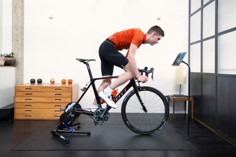 Zwift Power: Tu Análisis y Competición | Interbike